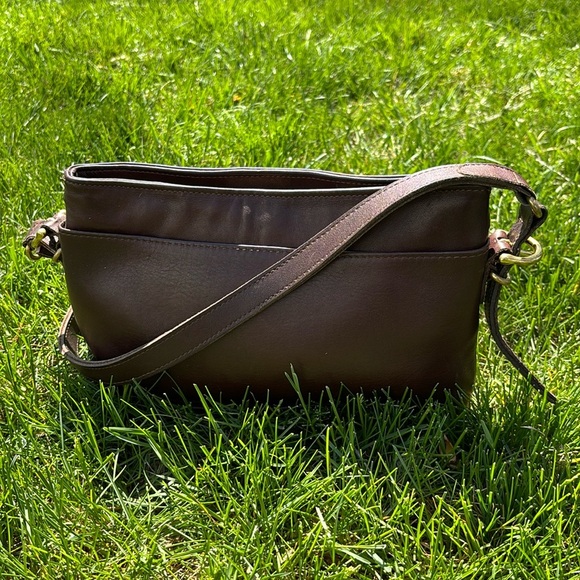 Coach | Bags | Coach Vintage Equestrian Zip 982 In Mahogany | Poshmark